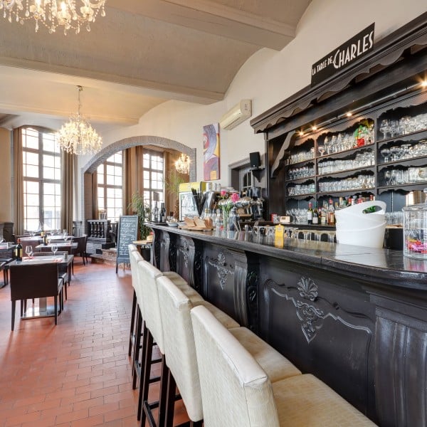 LA TABLE DE CHARLES - Rue de Wallonie 28, Tournai, Hainaut, Belgium ...