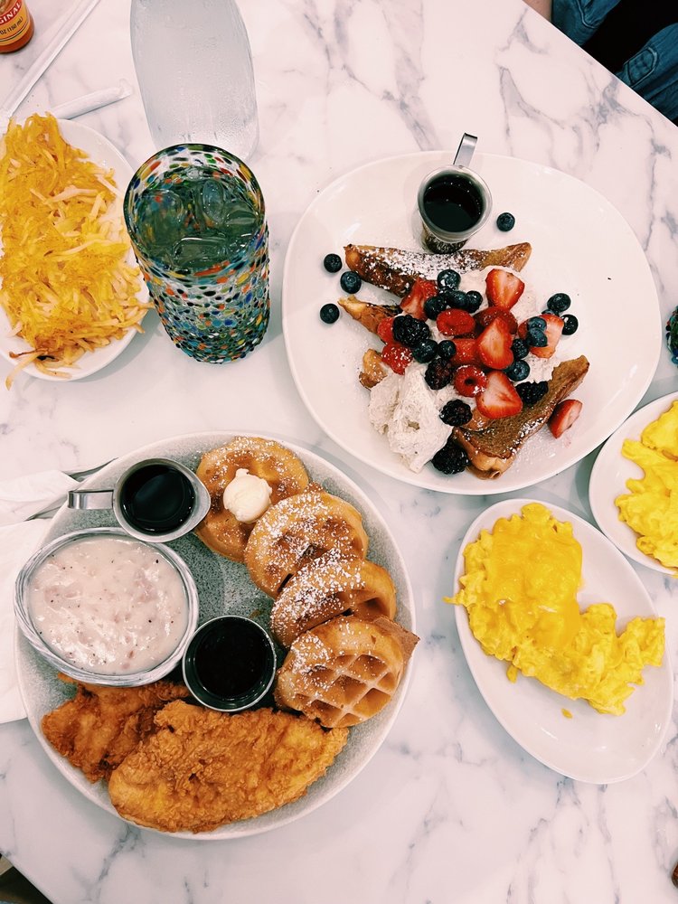 MORNINGS BREAKFAST & BRUNCH - 107 Photos & 53 Reviews - 8235 E 116th St ...