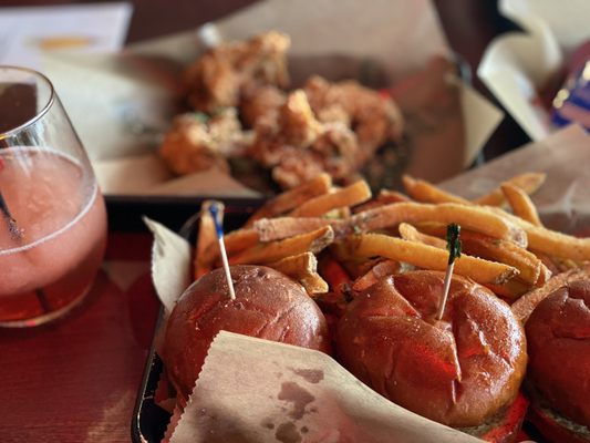 RED STAR KITCHEN + BAR - Updated June 2025 - 103 Photos & 74 Reviews ...