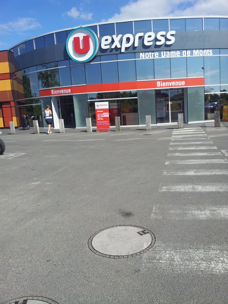 MARCHÉ U - Route Fief Noumois, Notre Dame de Monts, Vendée, France ...