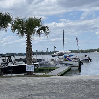 LAKE EUSTIS WATERFRONT GRILLE - Updated September 2024 - 182 Photos & 141 Reviews - 350 ...