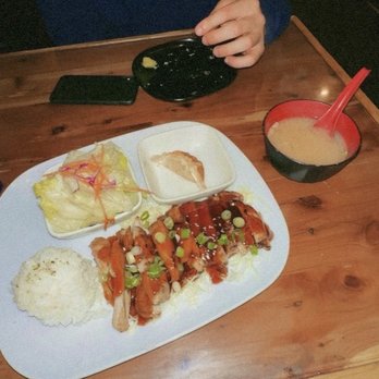 ZEN TORO JAPANESE BISTRO & SUSHI BAR - Updated May 2025 - 620 Photos ...