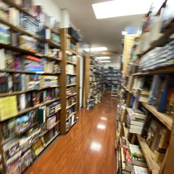 RECYCLE BOOK STORE - Updated June 2024 - 260 Photos & 458 Reviews ...