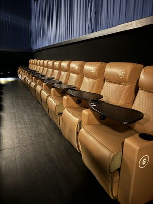 STAR CINEMA GRILL - Updated April 2026 - 106 Photos & 67 Reviews - 822 ...