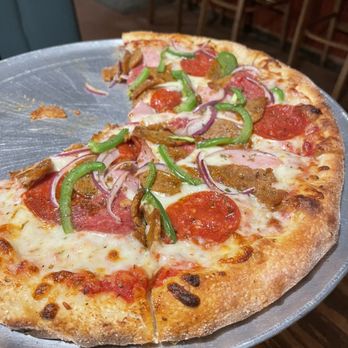 RUSTED SUN PIZZERIA - Updated May 2025 - 197 Photos & 385 Reviews ...