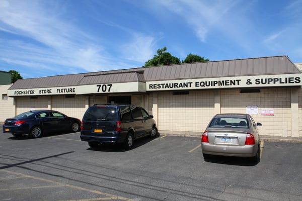 ROCHESTER STORE FIXTURE - Updated October 2025 - 23 Photos - 707 North ...
