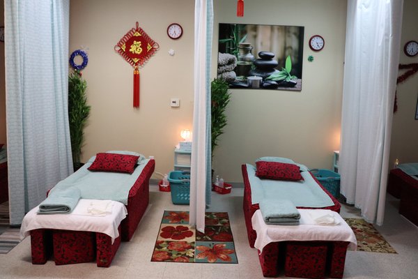 RU YI FOOT SPA - Updated August 2025 - 18 Photos - 8733 SE Division St ...