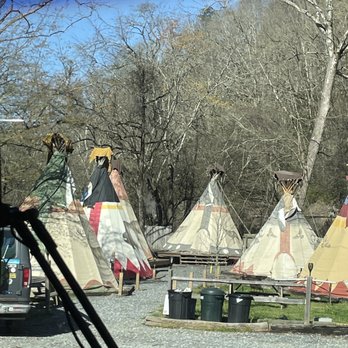 GRUMPY BEAR CAMPGROUND & RV PARK - Updated November 2025 - 79 Photos ...