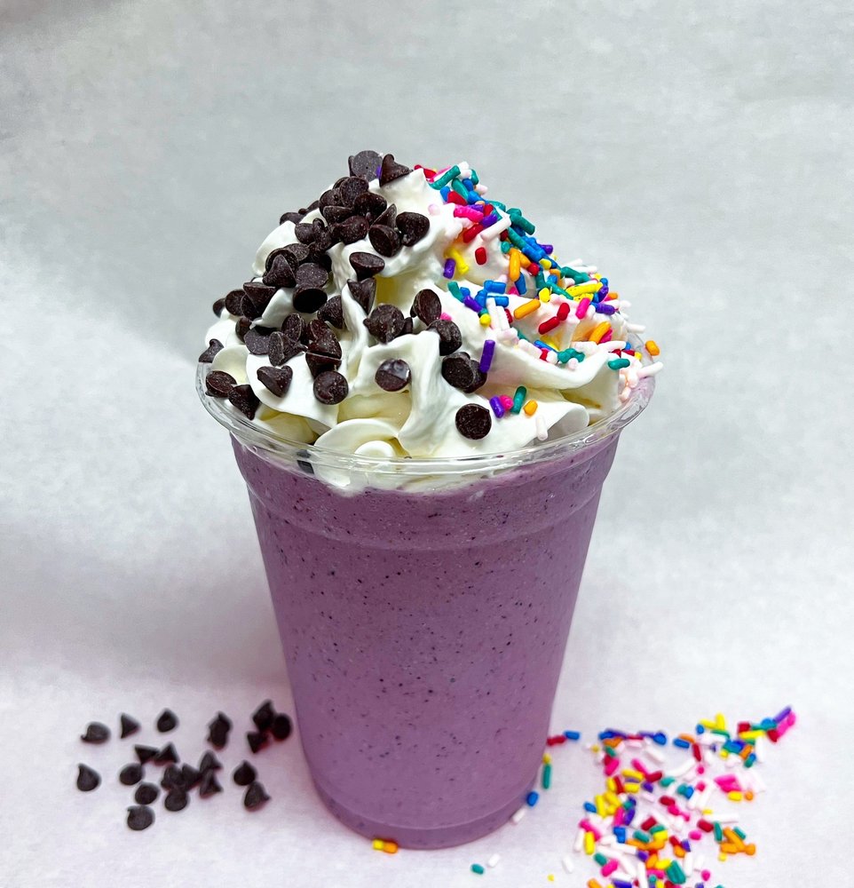 DONUT PALACE - Updated December 2025 - 11 Photos - 2807 Pine St ...