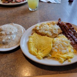 OLE PIPER INN - Updated July 2025 - 168 Photos & 206 Reviews - 1416 ...