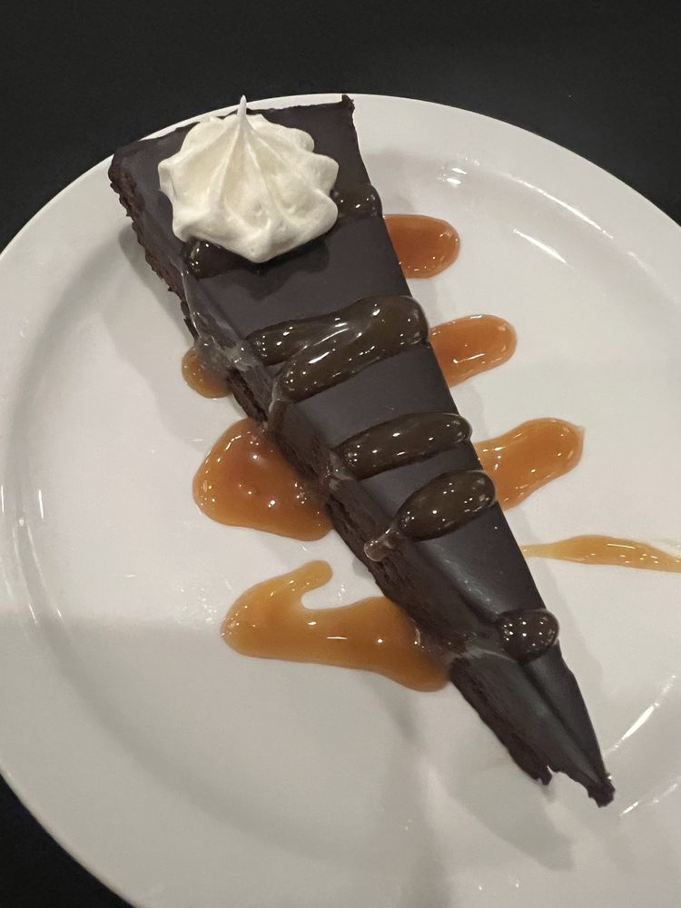 THE DINNER DETECTIVE - Updated May 2025 - 43 Photos & 39 Reviews - 10 E ...