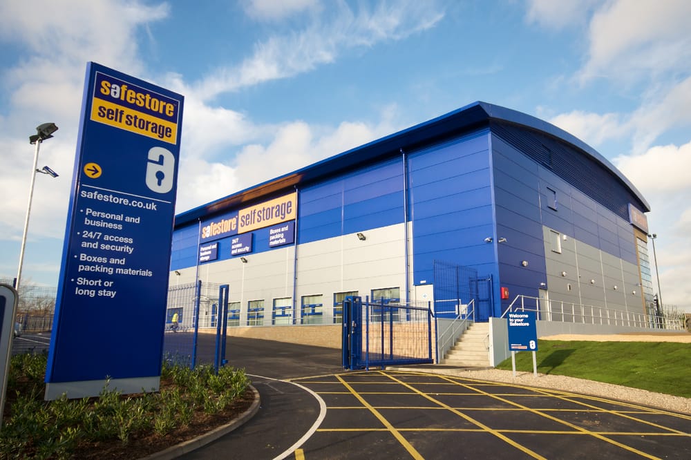 SAFESTORE - Updated December 2024 - 10 Photos - Bounds Green Road ...