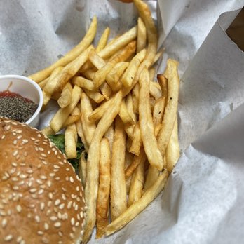 DUTCH GOOSE - Updated July 2024 - 411 Photos & 811 Reviews - 3567 ...