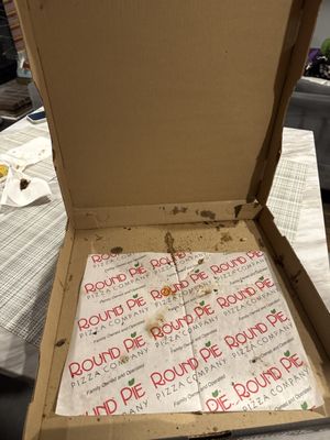 ROUND PIE PIZZA COMPANY - Updated January 2026 - 12 Photos & 31 Reviews ...