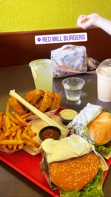 RED MILL BURGERS - 543 Photos & 1381 Reviews - 312 N 67th St, Seattle ...