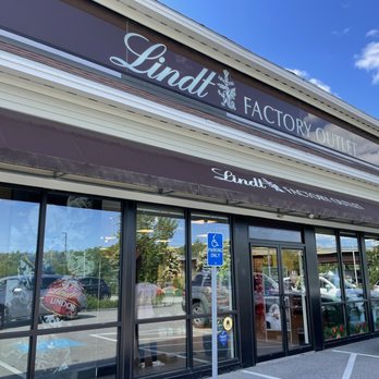 LINDT CHOCOLATE SHOP - Updated December 2025 - 19 Photos & 13 Reviews ...
