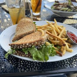 THE LITTLE PEAR - Updated November 2025 - 161 Photos & 167 Reviews ...