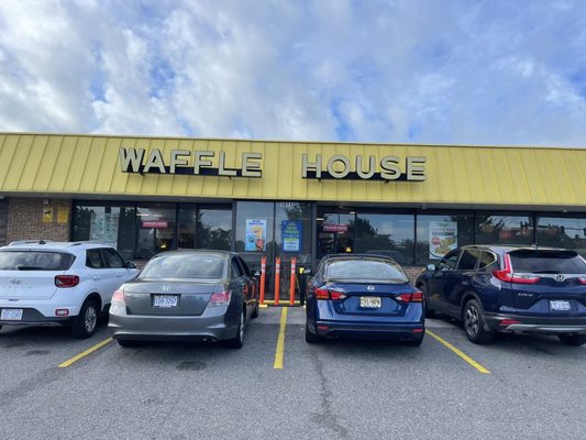 WAFFLE HOUSE - Updated August 2025 - 15 Photos & 11 Reviews - 2800 ...