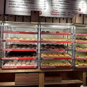 DO-RITE DONUTS & CHICKEN - 1948 Photos & 1418 Reviews - 233 E Erie St ...