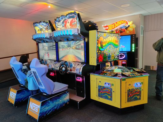 AVALON CINEMA - ELECTRIC CASTLES WUNDERLAND - Updated May 2025 - 110 ...