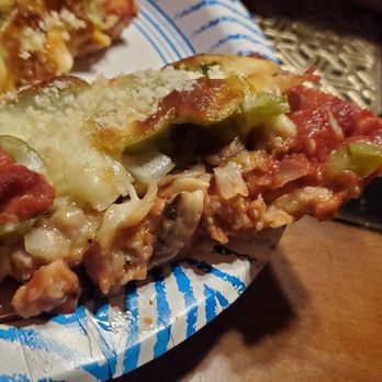 BEGGARS PIZZA - Updated December 2025 - 53 Photos & 77 Reviews - 10240 ...