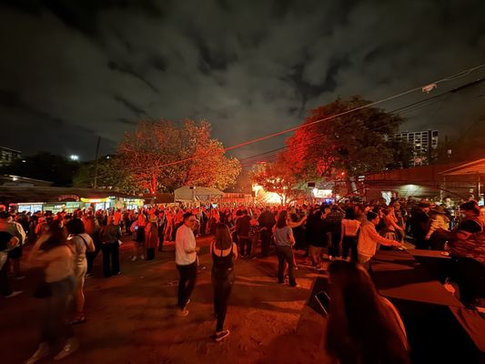 STUBB’S WALLER CREEK AMPHITHEATER - Updated May 2024 - 133 Photos & 170 ...