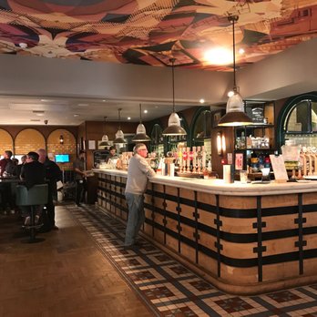 THE SIGNAL BOX - Updated September 2025 - Euston Staton, London, United ...