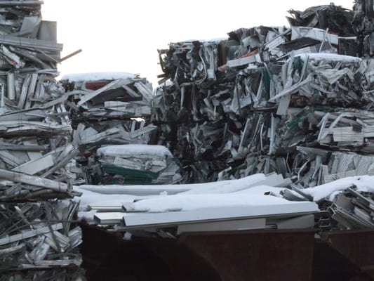 BEACON SCRAP IRON AND METAL - Updated July 2025 - 12 Photos - 215 ...