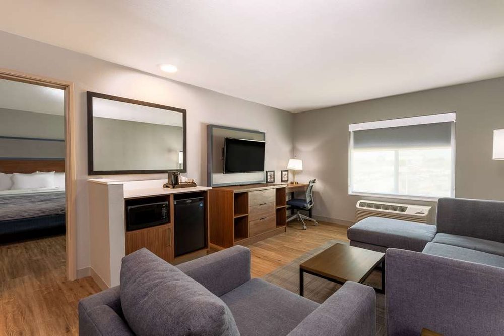 AMERICINN BY WYNDHAM SAN ANGELO - Updated June 2025 - 74 Photos - 2580 ...