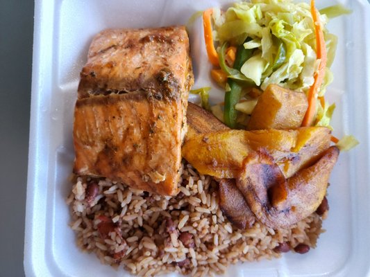 FISH N TINGZ BAR & GRILL - Updated August 2024 - 13 Photos - 384 Middle ...