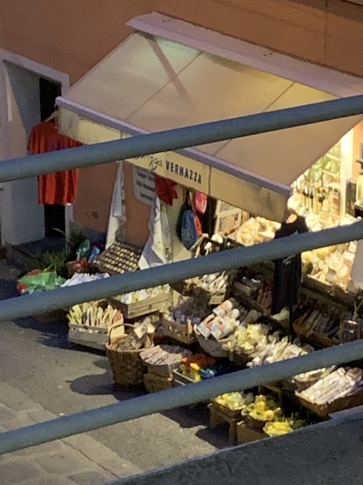 LA BOTTEGA - 12 Photos - Via Roma 53, Vernazza, La Spezia, Italy ...