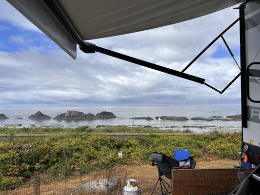 SEAL ROCKS RV COVE - Updated December 2025 - 73 Photos & 51 Reviews ...