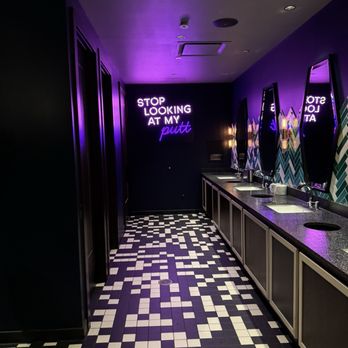 PUTTSHACK - ST. LOUIS - Updated June 2024 - 281 Photos & 117 Reviews ...