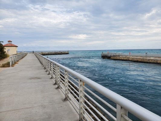BOYNTON INLET PIER - Updated January 2025 - 20 Photos - 646 Ocean Inlet ...