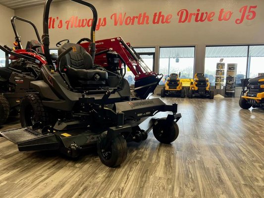 J5 TRACTORS - Updated December 2025 - Request a Quote - 13 Photos - 202 ...