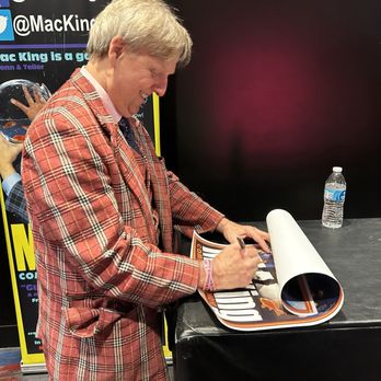 THE MAC KING COMEDY MAGIC SHOW - Updated October 2025 - 115 Photos ...