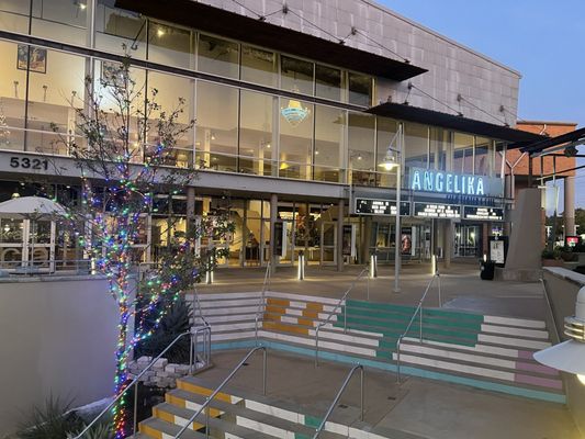 ANGELIKA FILM CENTER & CAFÉ - DALLAS - Updated October 2025 - 201 ...