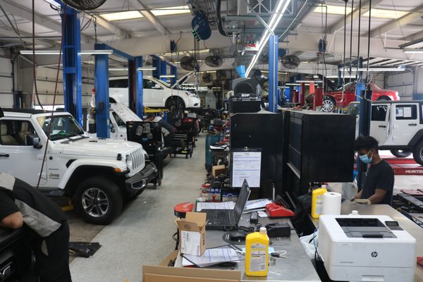 HENDRICK CHRYSLER DODGE JEEP RAM FIAT WILMINGTON - Updated December ...