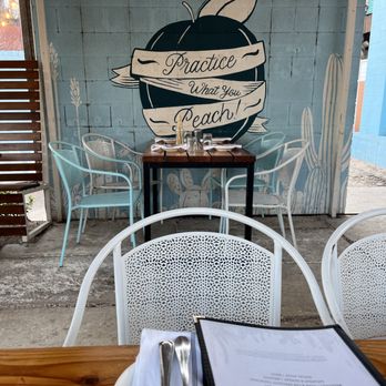 BAR PEACHED - Updated 05/2025 - 1279 Photos & 588 Reviews - 1315 W 6th St, Austin, Texas ...