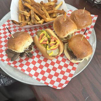 SLY’S SLIDERS AND FRIES - Updated May 2025 - 606 Photos & 649 Reviews ...