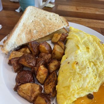 OCEANVIEW DINER - 175 Photos & 198 Reviews - 9619 Granby Street ...