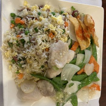 NEW MOON RESTAURANT - Updated January 2026 - 592 Photos & 251 Reviews ...