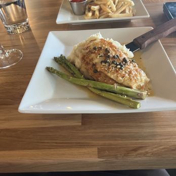 THE DIGNITARY RESTAURANT AND LOUNGE - Updated December 2025 - 80 Photos ...