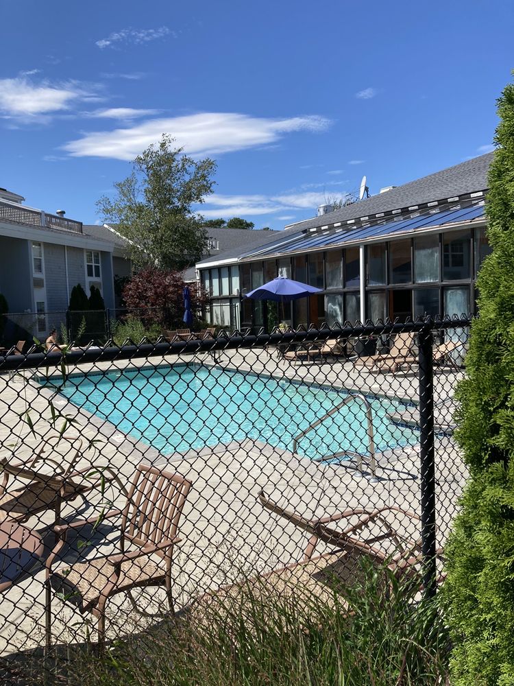 HOLIDAY INN CAPE COD - HYANNIS - Updated July 2025 - 63 Photos & 79 ...