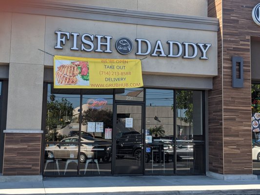 FISH DADDY GRILL - 209 Photos & 228 Reviews - 231 N Euclid St ...