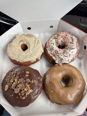 SPUDLY DONUTS - Updated December 2025 - 34 Photos & 34 Reviews - 305 S ...