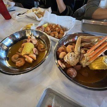 PIER 88 BOILING SEAFOOD & BAR LYNNWOOD - Updated March 2025 - 190 ...