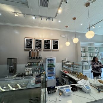 BEVERLY HILLS COOKIES - Updated June 2024 - 282 Photos & 195 Reviews ...