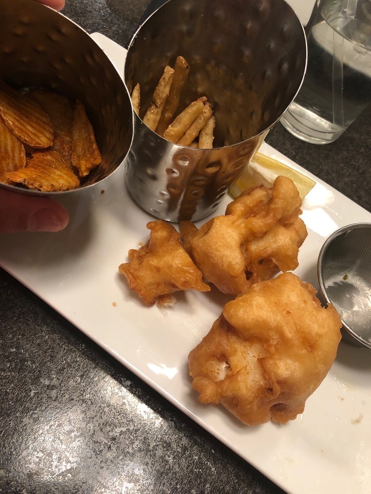 Hug-Hes Cafe, Stansbury Park | Roadtrippers