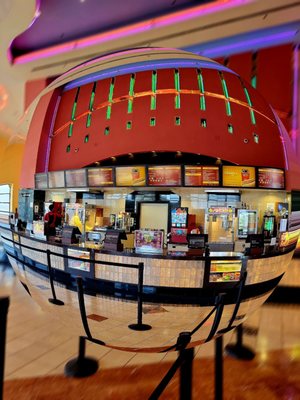 STARLIGHT TRIANGLE SQUARE CINEMAS - Updated July 2024 - 177 Photos ...